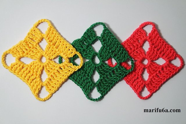 Ravelry: easy squares pattern by Marina Zvirgzdina