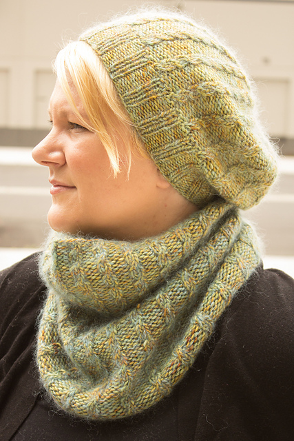 Ravelry: Peavine Hat and Cowl Set pattern by Kristen Ashbaugh-Helmreich