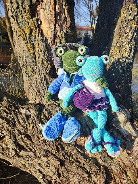 Ravelry: Amigurumi animals frogs pattern by Marta Timok