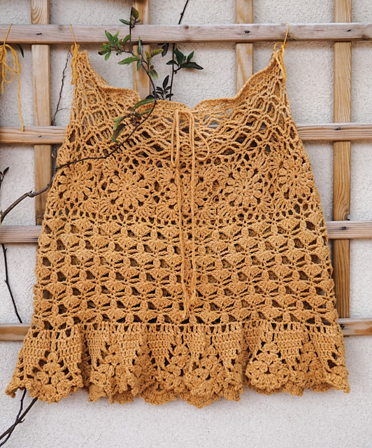 Ravelry: Vidalia Skirt pattern by Mary Emma Johnson