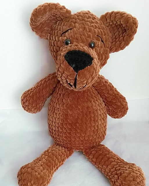 Ravelry: Cuddle Me Bear pattern by Made by Martina