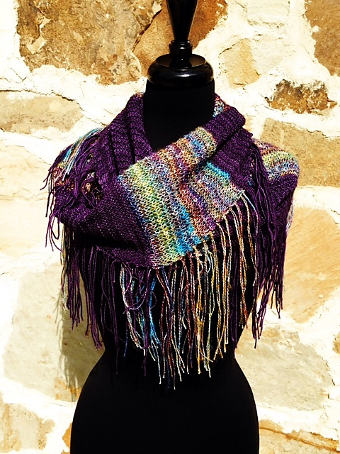 Ravelry: Violet Cowl pattern by Benjamin Matthews