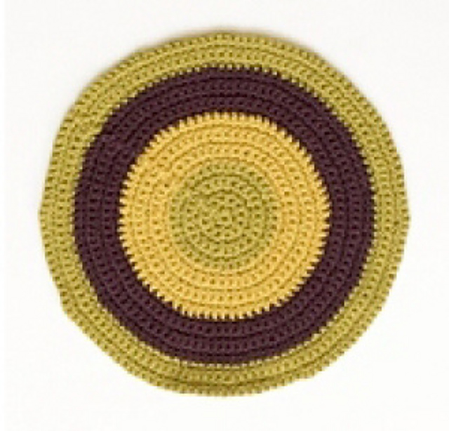 Ravelry: Circular Washcloth #80350AD pattern by Lion Brand Yarn