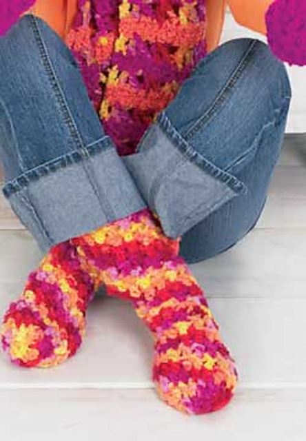 Ravelry: Slouch Socks (crochet) pattern by Patons