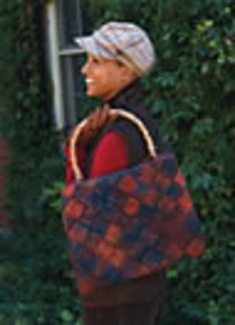 Ravelry: Felted Entrelac Bag pattern by Patons