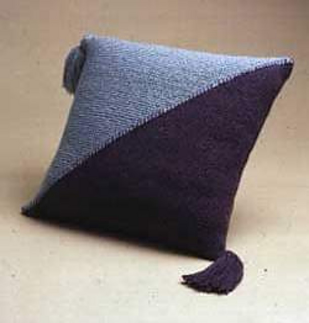 Ravelry: Half'n Half Pillow pattern by Patons