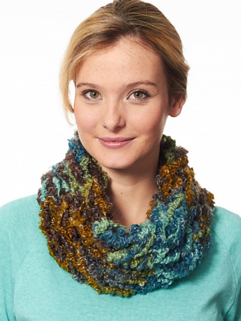 Ravelry: Arm Knit Cowl: Patons Big Boucle pattern by Patons