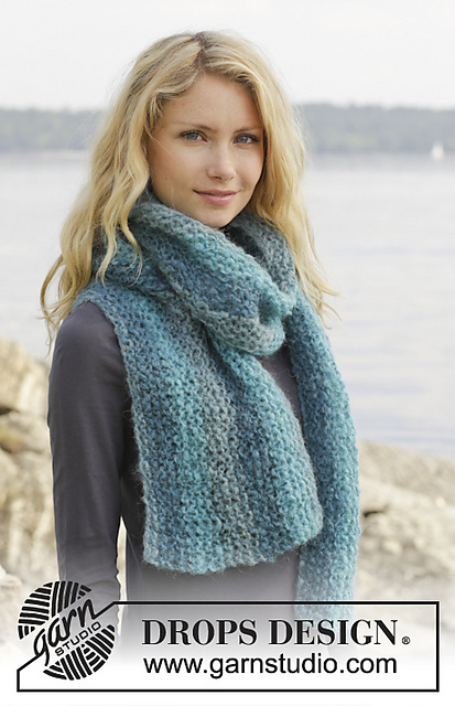 Ravelry: 0-1039 Brisa de Mar Scarf pattern by DROPS design