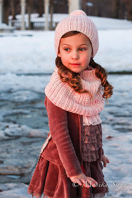 Ravelry: Swizzle pattern by Monika Sirna