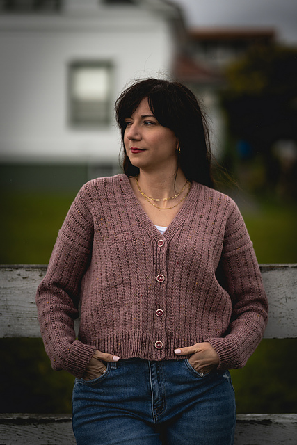 Ravelry: Fidalgo Cardigan pattern by Michele Frazzetta