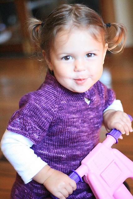 Ravelry: Zhu Que - Bird of the South pattern by Julie Gilliver