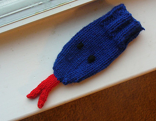Ravelry: Snake 'Sock Puppet' pattern by Melissa Mall