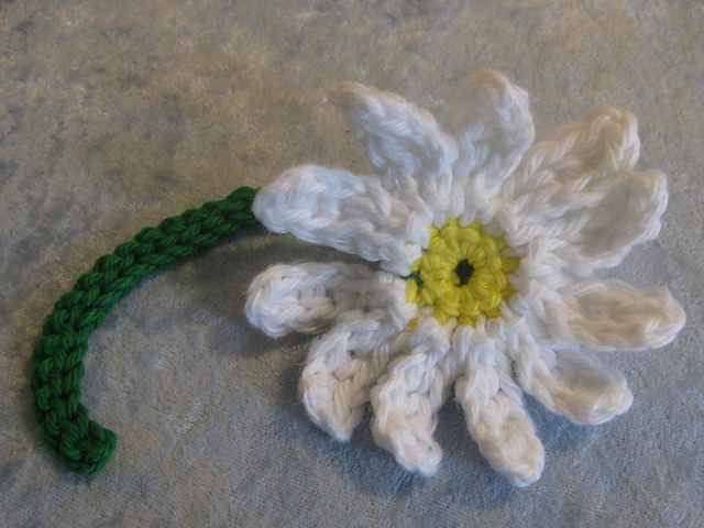 Ravelry: Ox-Eye Daisy pattern by Lesley Stanfield