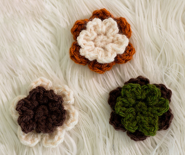 Ravelry: Cute and Simple Flower ~ Crochet Version pattern by Melody Rogers