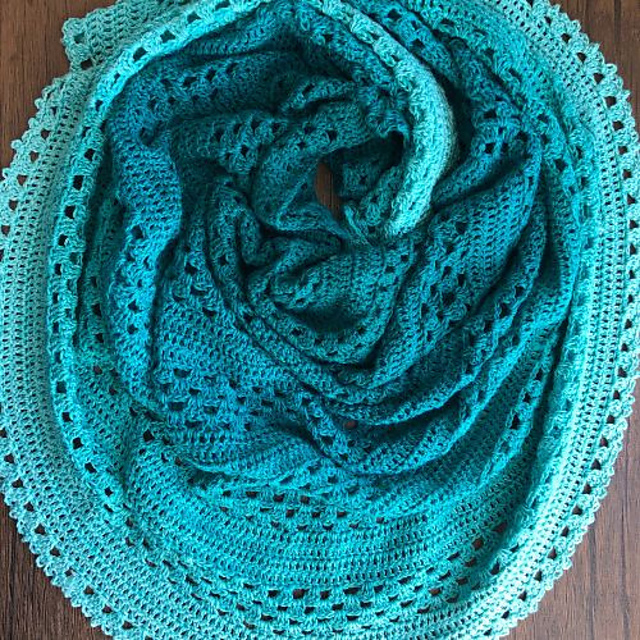 Ravelry: Granny Merge Semi pattern by Bernadine Graham