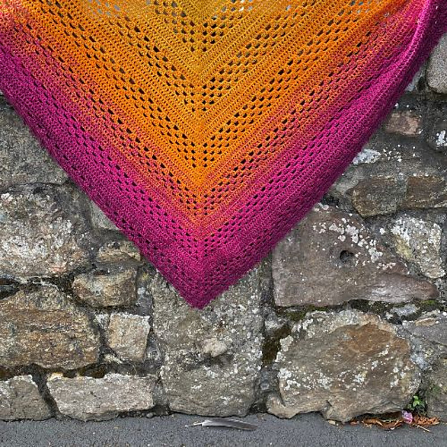 Ravelry: Bellatrix pattern by Bernadine Graham