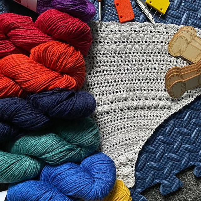 Ravelry: In The Mood Triangle Shawl pattern by Bernadine Graham