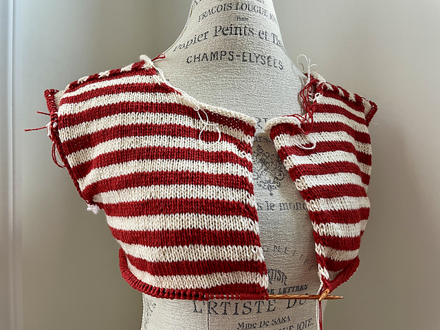 Ravelry: mere's Ship Shape Cardigan