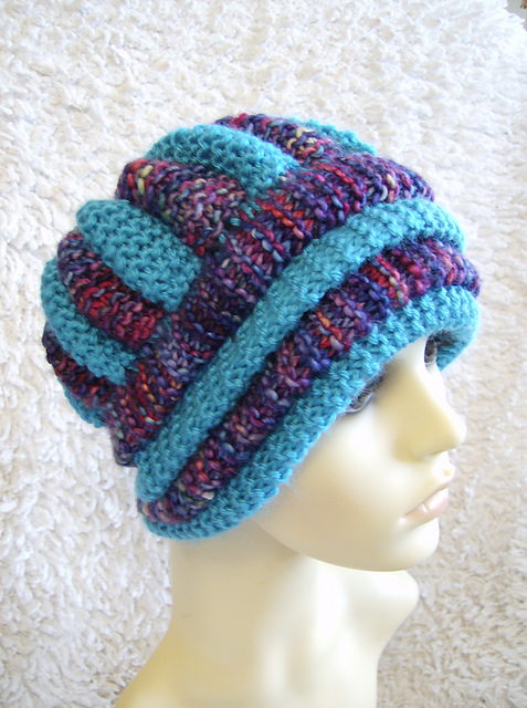 Ravelry: Toasty Topper pattern by Abigail Orlando