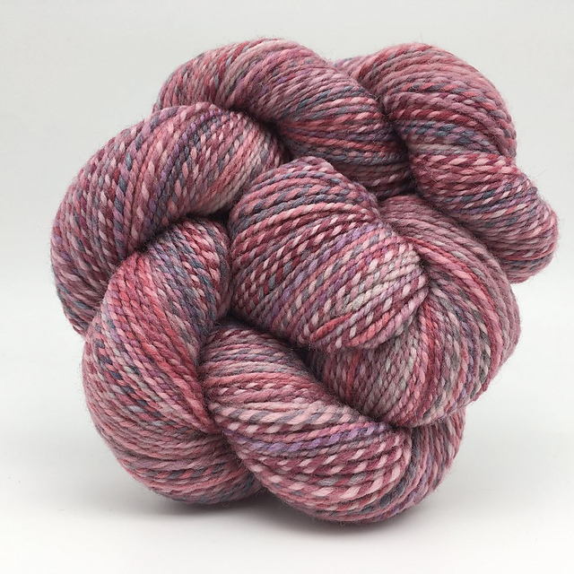 Ravelry: mewkittie's Issa Cowl