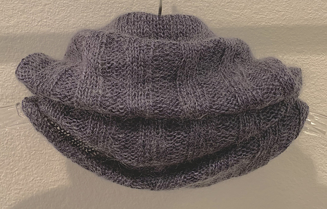 Ravelry: mewkittie's Annabella's Cowl #2