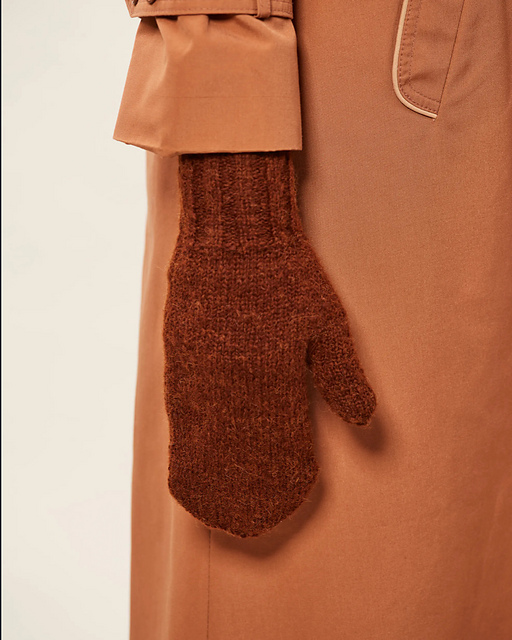 Ravelry: 409-3B Viola votter pattern by Rauma Garn