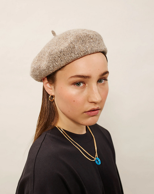 Ravelry: 409-4A Parisa beret pattern by Rauma Garn