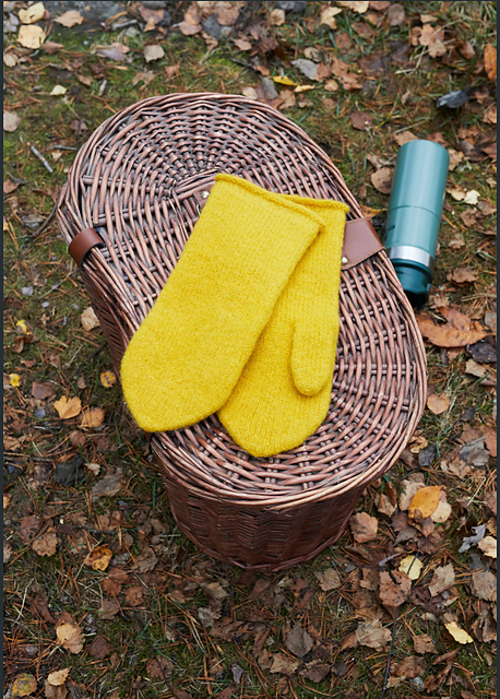 Ravelry: 399 - Tovede turvotter pattern by Rauma Garn