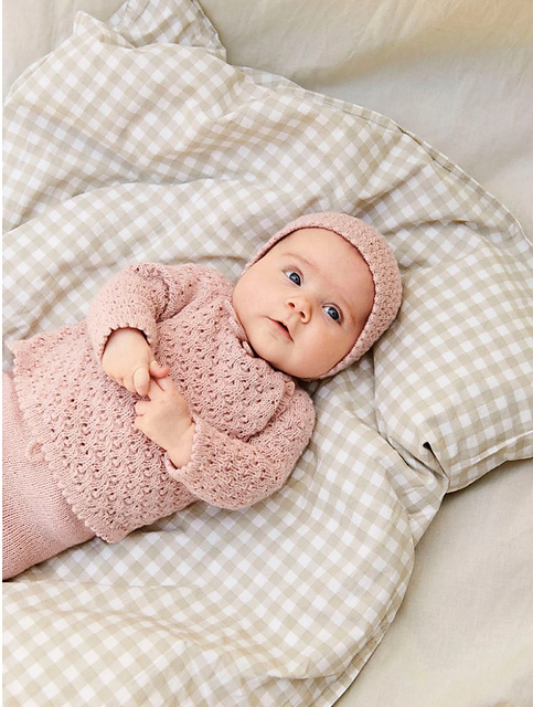 Ravelry: Moa Bonnet pattern by Sandnes Garn