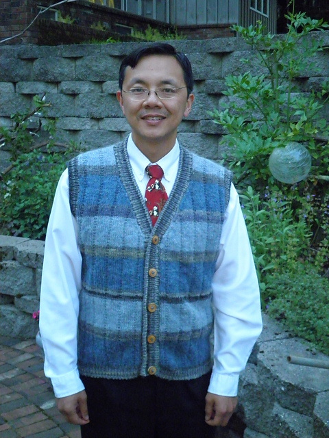 Ravelry: Akwaaba Vest pattern by Minh Han