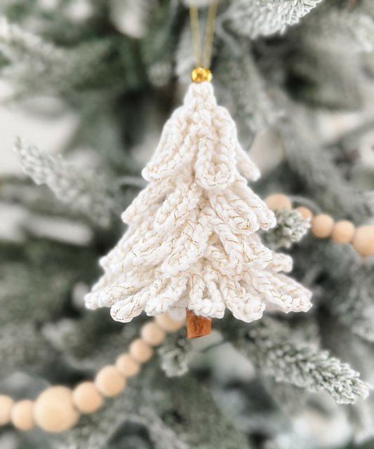 Ravelry: Loopy Tree Ornaments pattern by MJ's Off The Hook Designs
