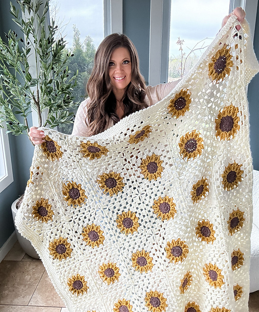 Ravelry: Summer Sunshine Sunflower Blanket pattern by MJ's Off The Hook Designs