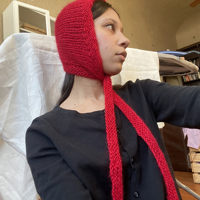 Ravelry: simple mohair bonnet pattern by michelle nia