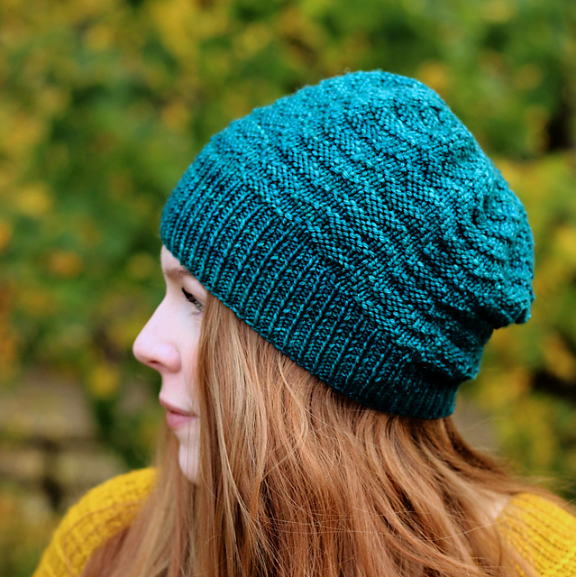 Ravelry: Väre pattern by Joanna Ignatius