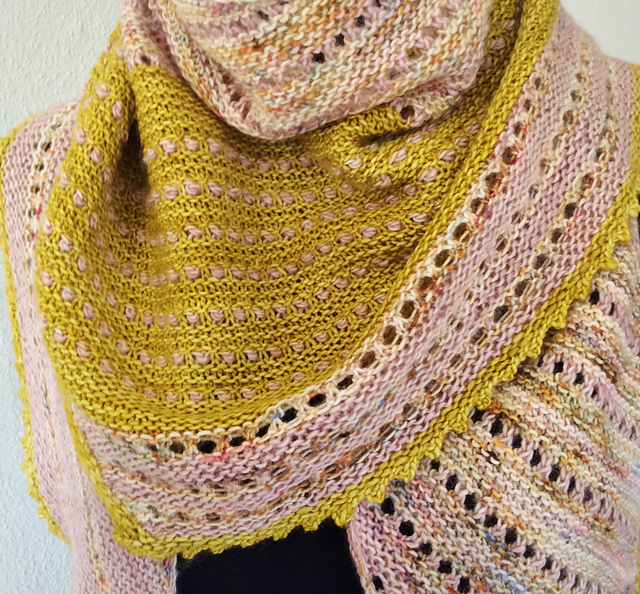 Ravelry: Pinlow pattern by Joanna Ignatius