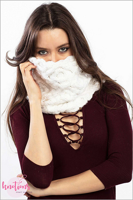 Ravelry: Chance of Snow Cowl pattern by Michele Pelletier