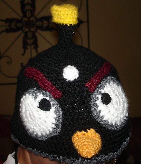 Ravelry: mim's Bomb Bird Hat