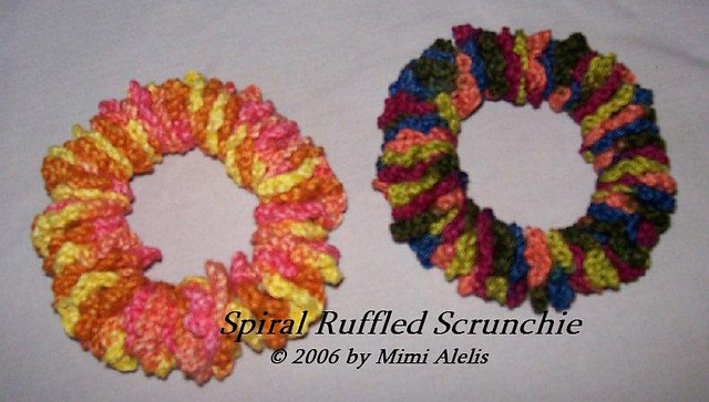 Ravelry: Spiral Ruffled Scrunchie pattern by Mimi Alelis