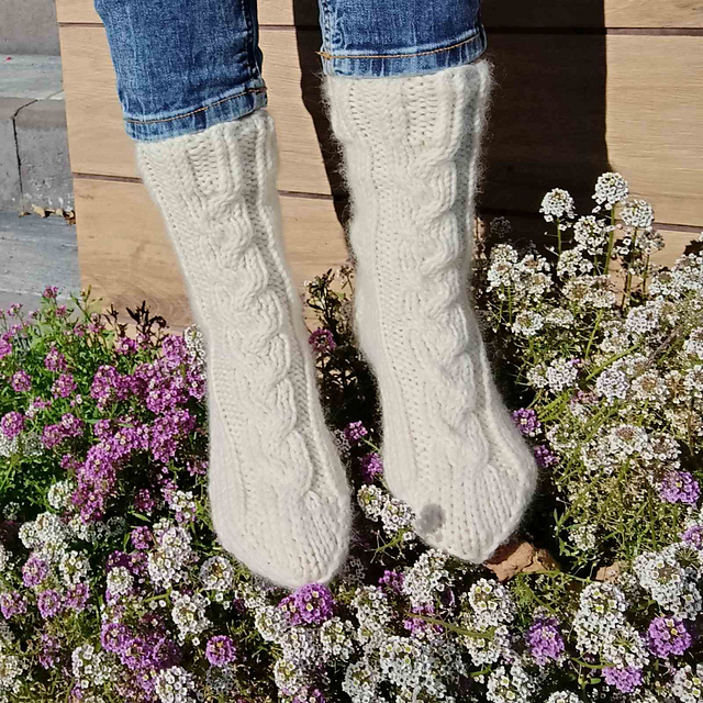Ravelry: Chunky socks Mila pattern by Natalie Totska
