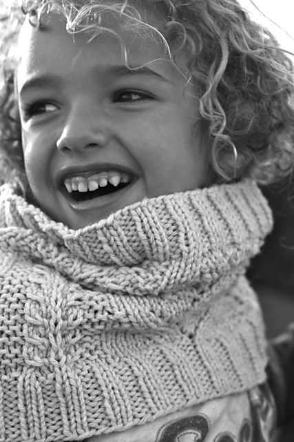 Ravelry: Adiri Cowl pattern by Julia Trice
