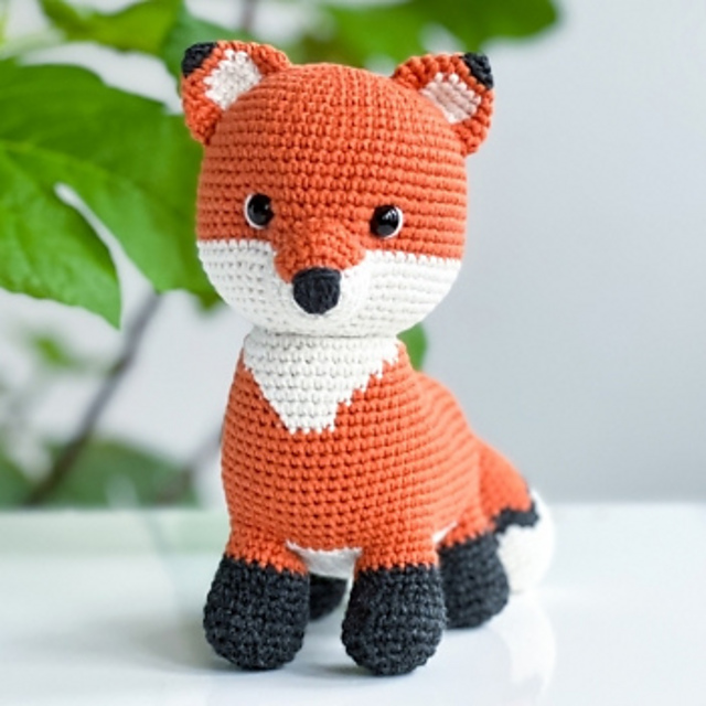 Ravelry: Rune the Fox pattern by Halime Özel
