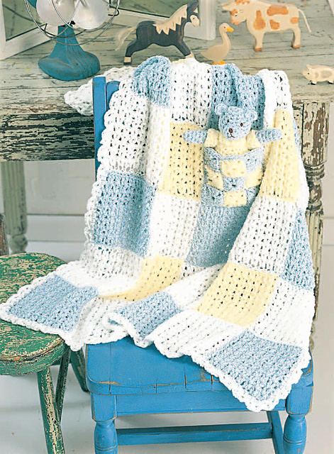 Ravelry: Pocket Blankie pattern by Michele Wilcox