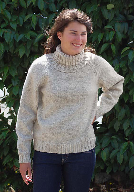 Ravelry: Weekend Sweater pattern by Angela Juergens
