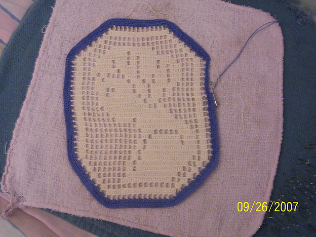 Ravelry: Cameo Doily pattern by Elizabeth Ann White