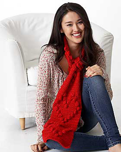 Ravelry: Valentine Heart Scarf pattern by Bernat Design Studio
