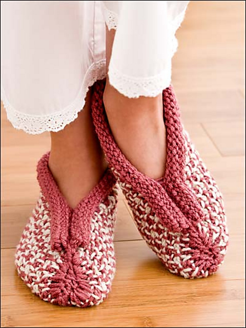 Ravelry: Tweed Rolltop Slippers pattern by Dorothy Warrell