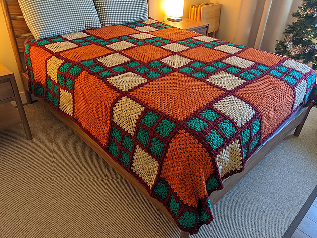 Ravelry: ASA Queen 02 pattern by Becky Simmons