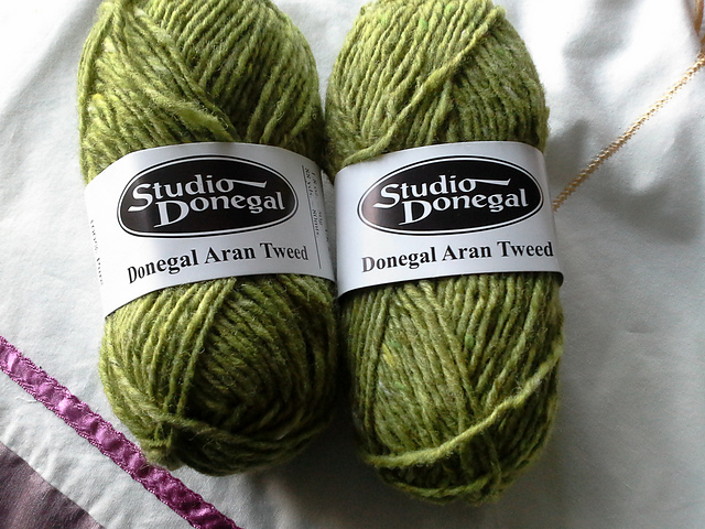 Ravelry: Studio Donegal Donegal Aran Tweed