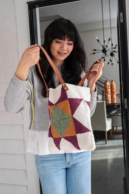 Ravelry: Indira pattern by Åsa Buchta