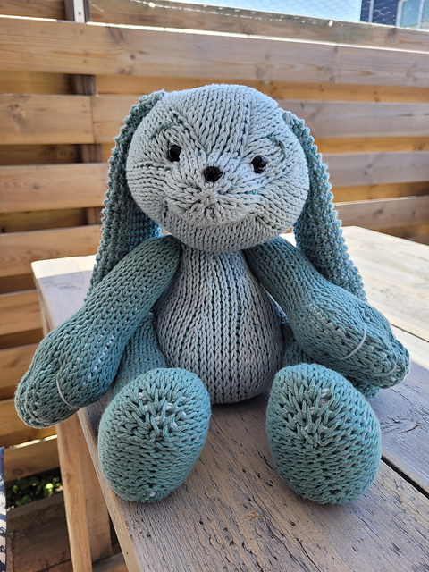Ravelry: Flappy the Bunny pattern by Marjolein Kooiman